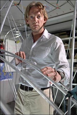 Nick Cutter – Primepedia